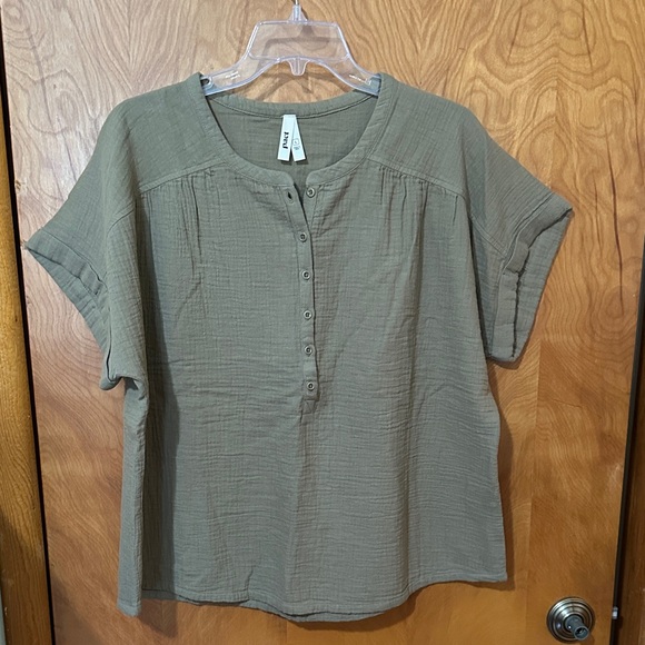 Pact | Tops | Pact Womens Khaki Green Coastal Double Gauze Short Sleeve ...